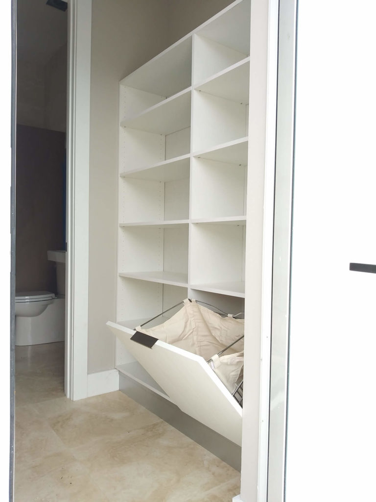 Reach In Closet Systems Reach-In Closet Designs